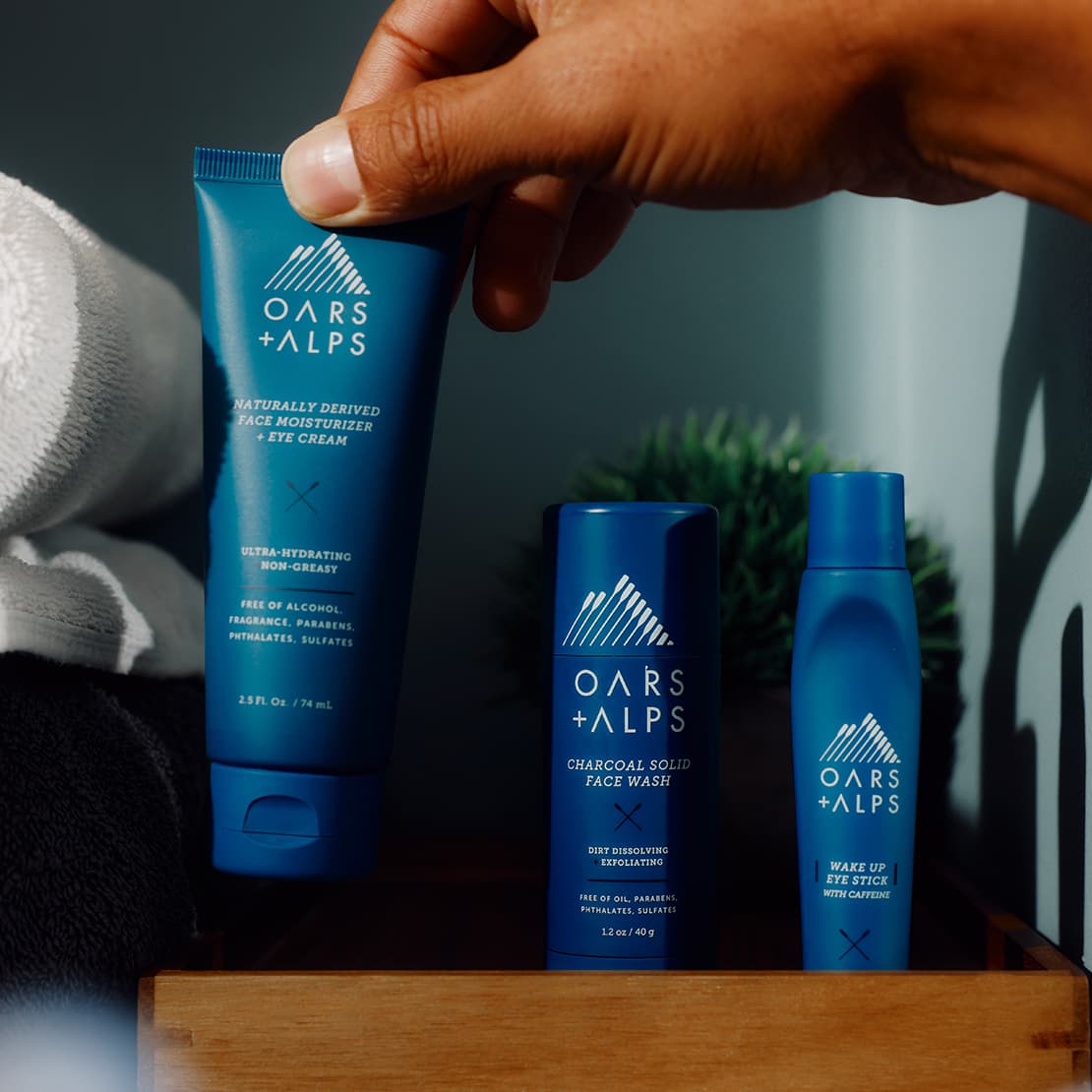 Oars + Alps | Deodorant, Sunscreen & Skin Care Essentials